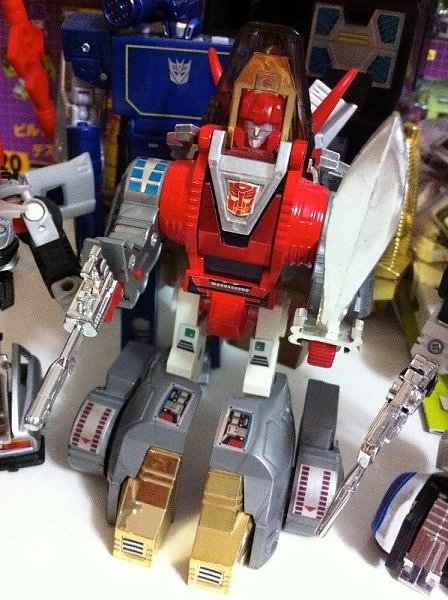Heroic Decepticon: Transformers G1 Slag - Canadian exclusive 'red faced ...