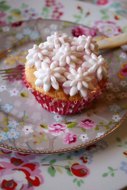 Madelief: Flower Power