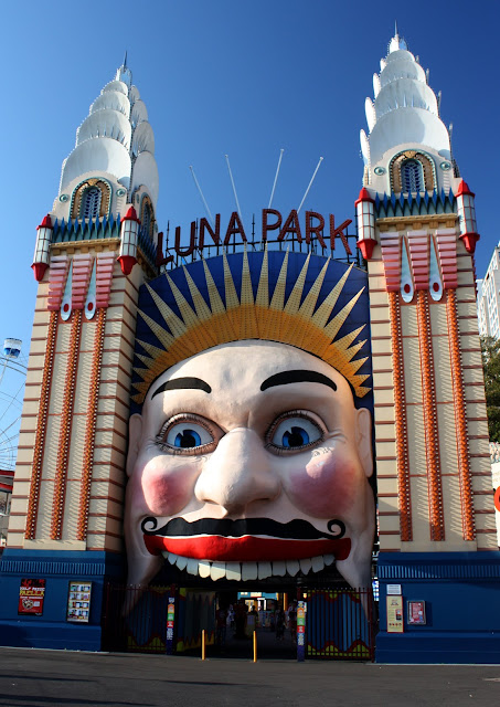 Sydney - City and Suburbs: Milsons Point, Luna Park