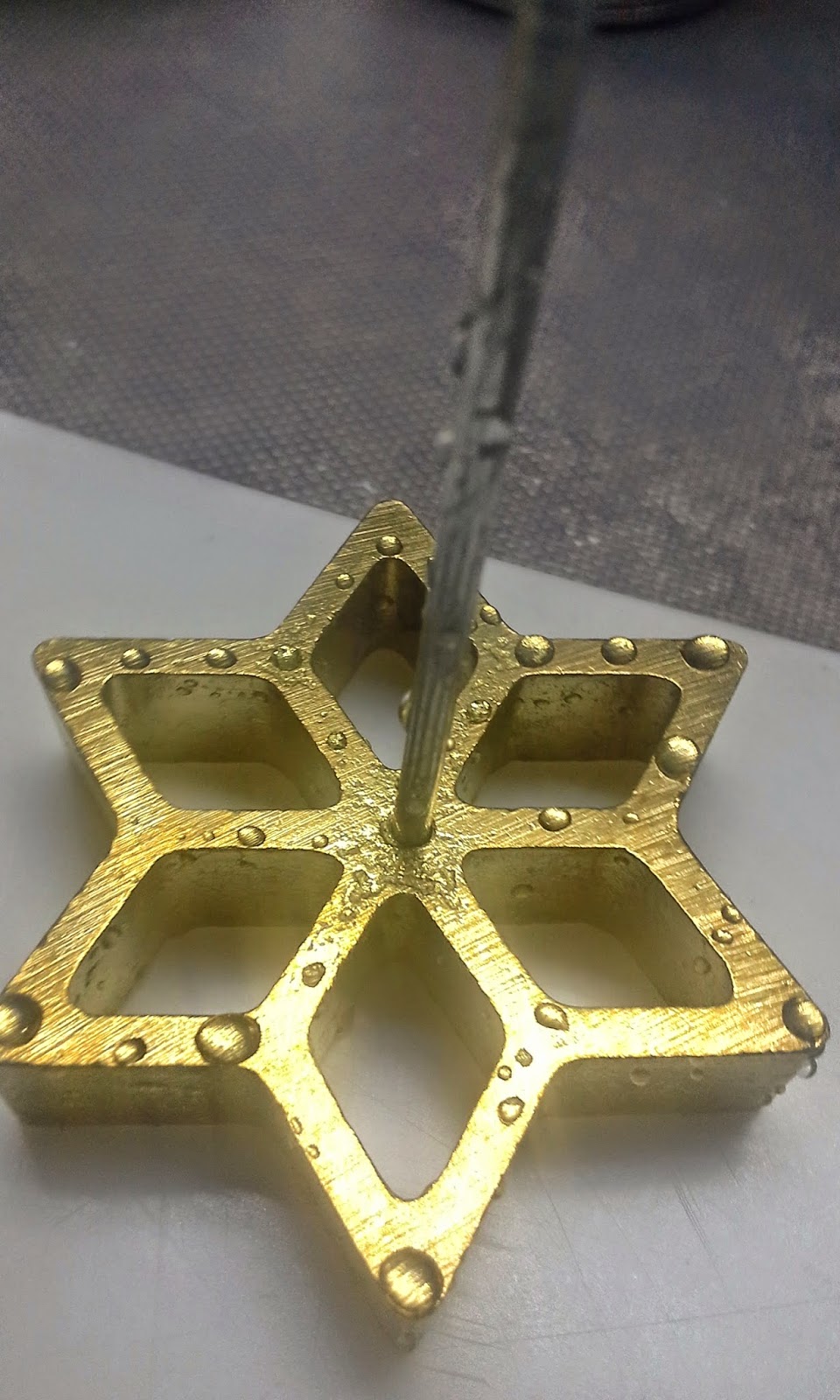 Kueh Splendour 6: Kuih Loyang (honeycomb ) 蜂窝饼 - Paula Cooking Fingers