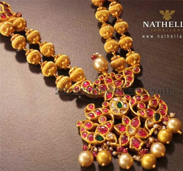 Nathella's Unique Temple Necklace - Jewellery Designs
