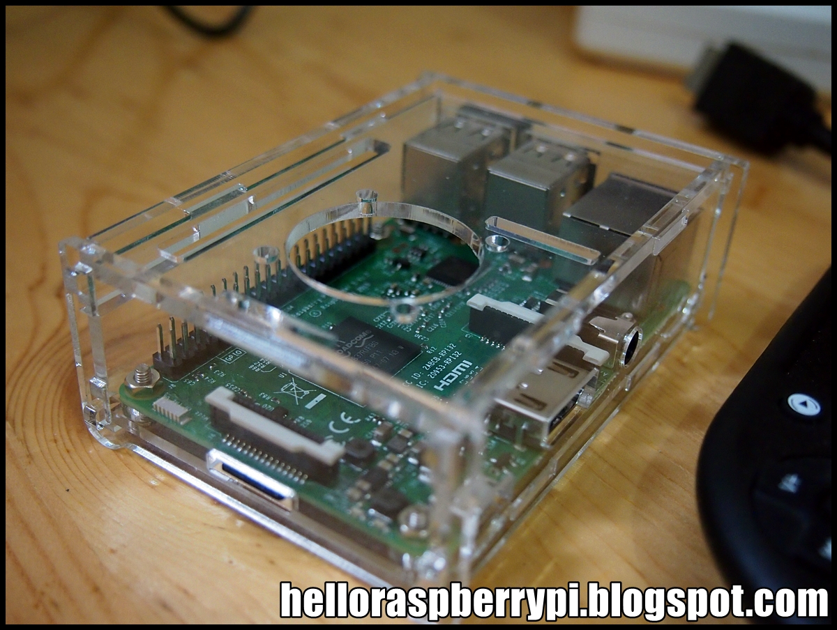 Hello Raspberry Pi: Raspberry Pi 3 open box and first boot Raspbian Jessie