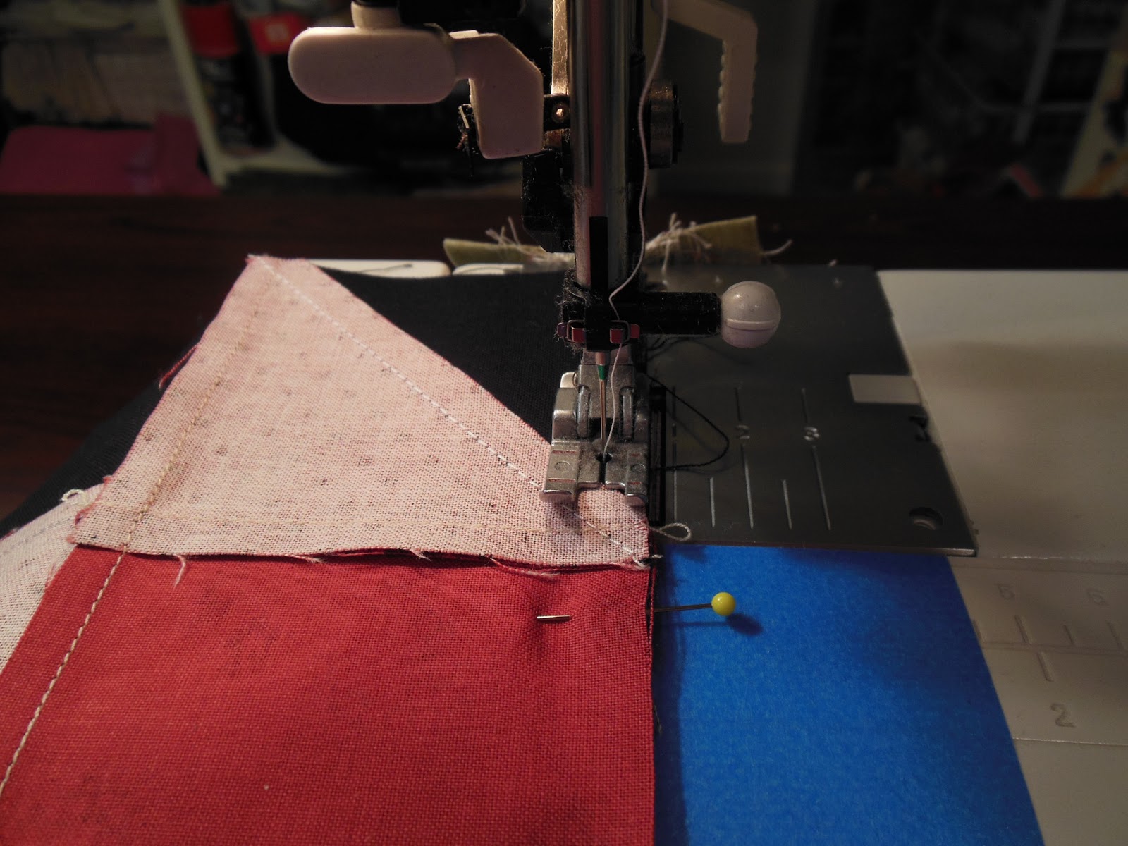 Linda Thielfoldt ~The Quilted Goose: Stash Buster BOM Block #3 - it's ...