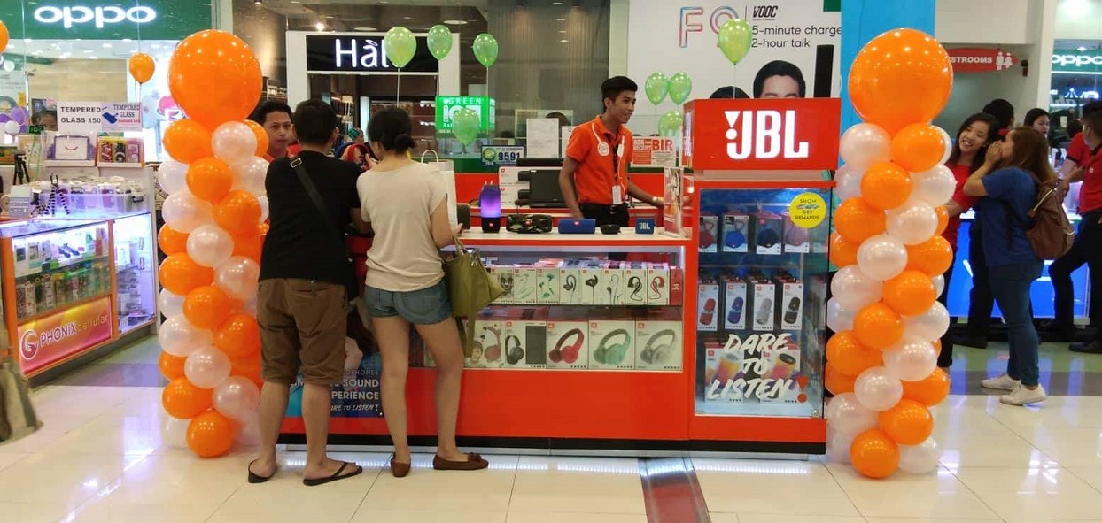 Great finds and sounds at the newly opened JBL Store in SM Dasmariñas ...