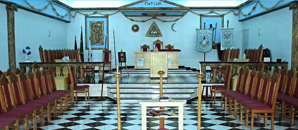 POR QUE "LOJA" MAÇÔNICA???