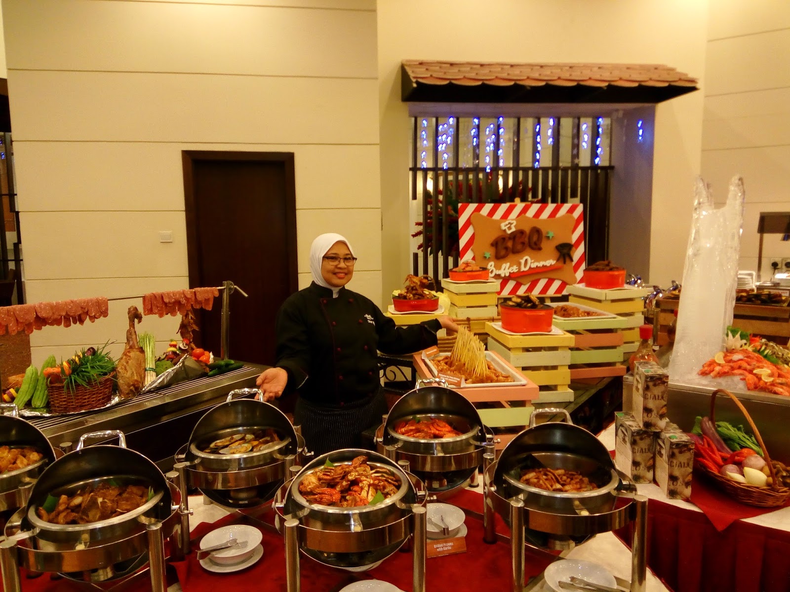 BBQ Buffet Dinner di Royale Songket Restaurant