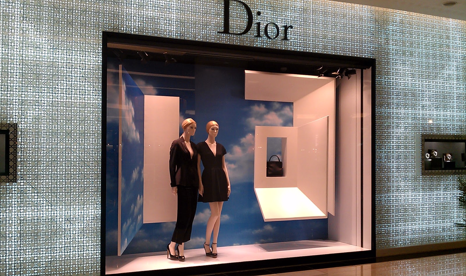Dior Window Display, Bangkok