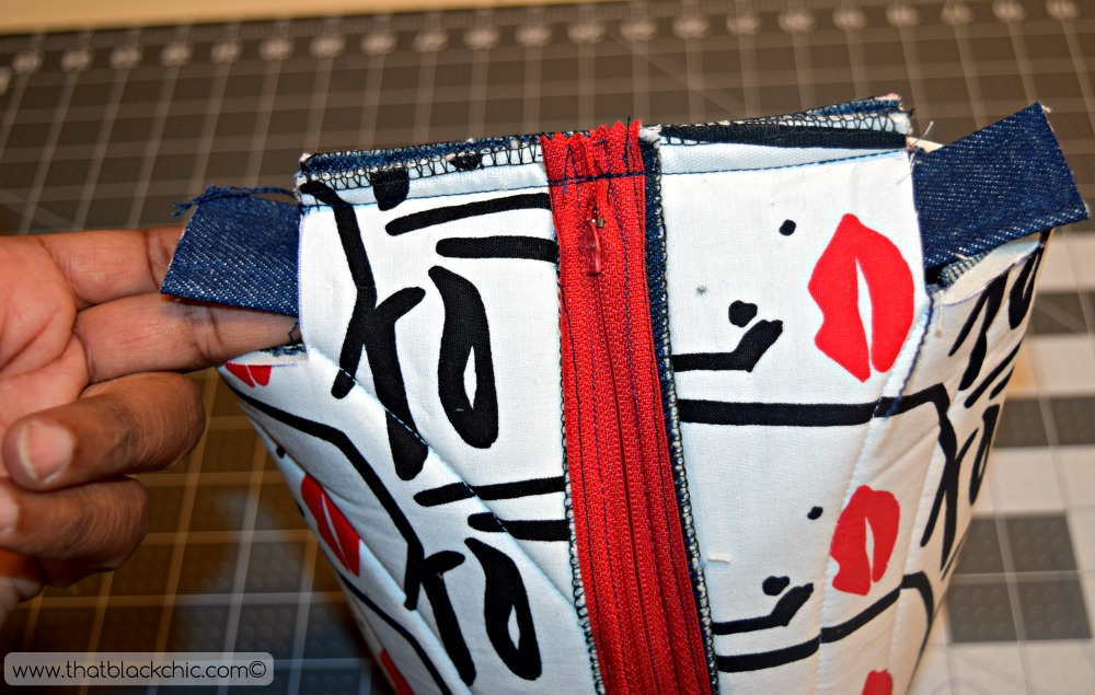 Another DIY Square Cosmetic Bag with Denim & Lips this time![ Tutorial ...