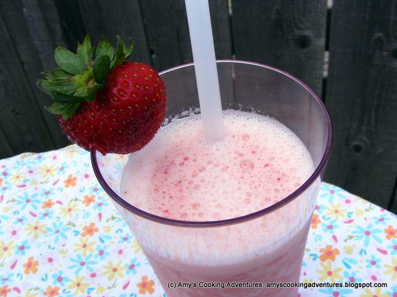 Homemade Strawberry Julius