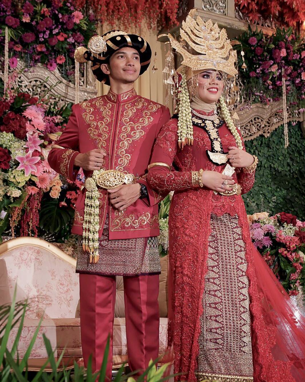 " SANGGAR NUSANTARA DOT COM " | Jakarta: SEWA BAJU ADAT MANDAILING ...