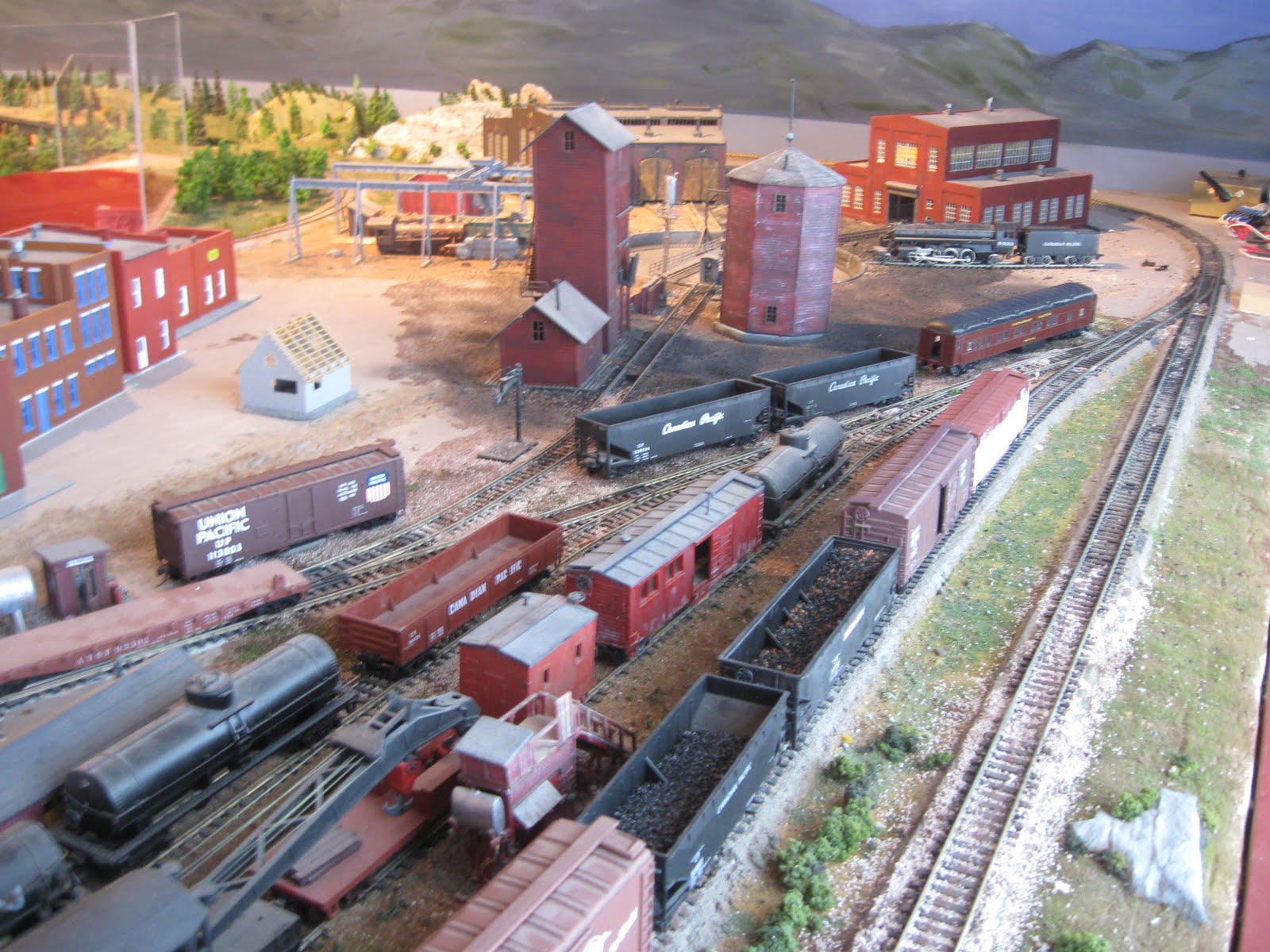 CP Rail Manitoba & Minnesota Subdivision: Trains and Mountains: The ...