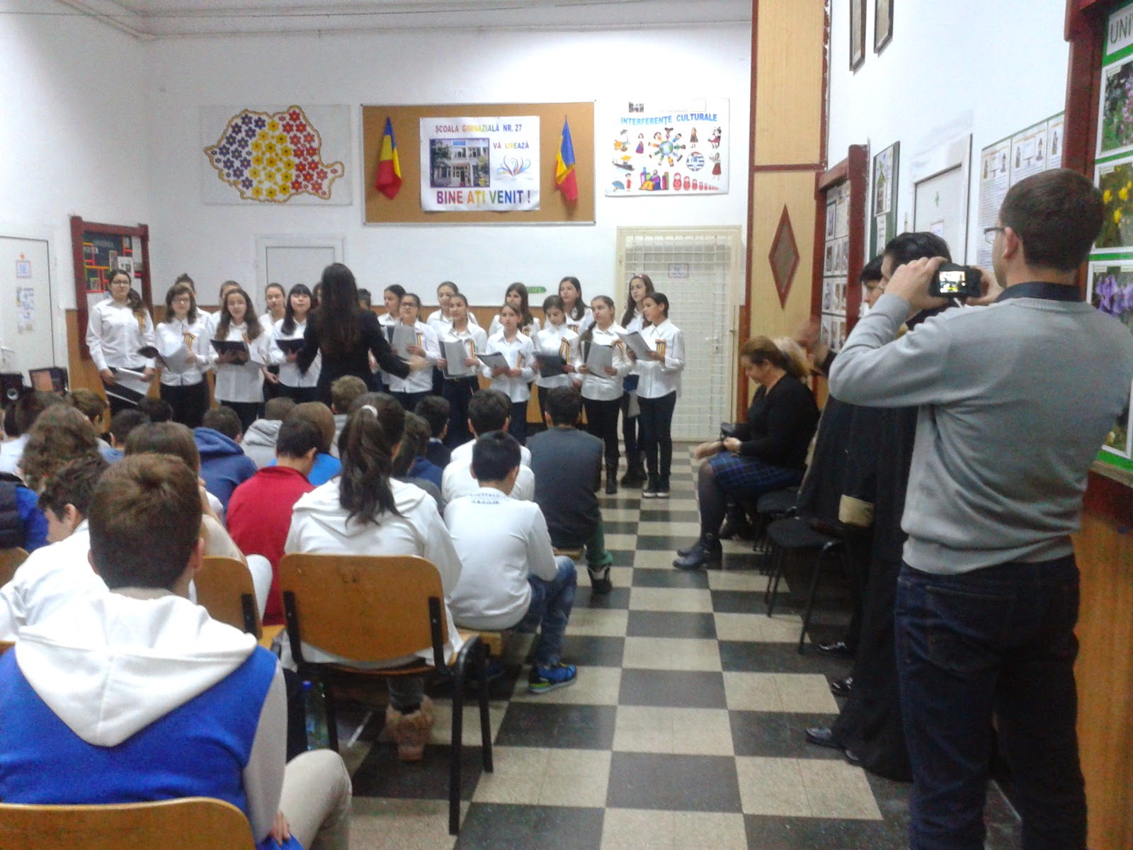 Şcoala Gimnazială nr.27, București: 1 Decembrie 2014 în Școala ...