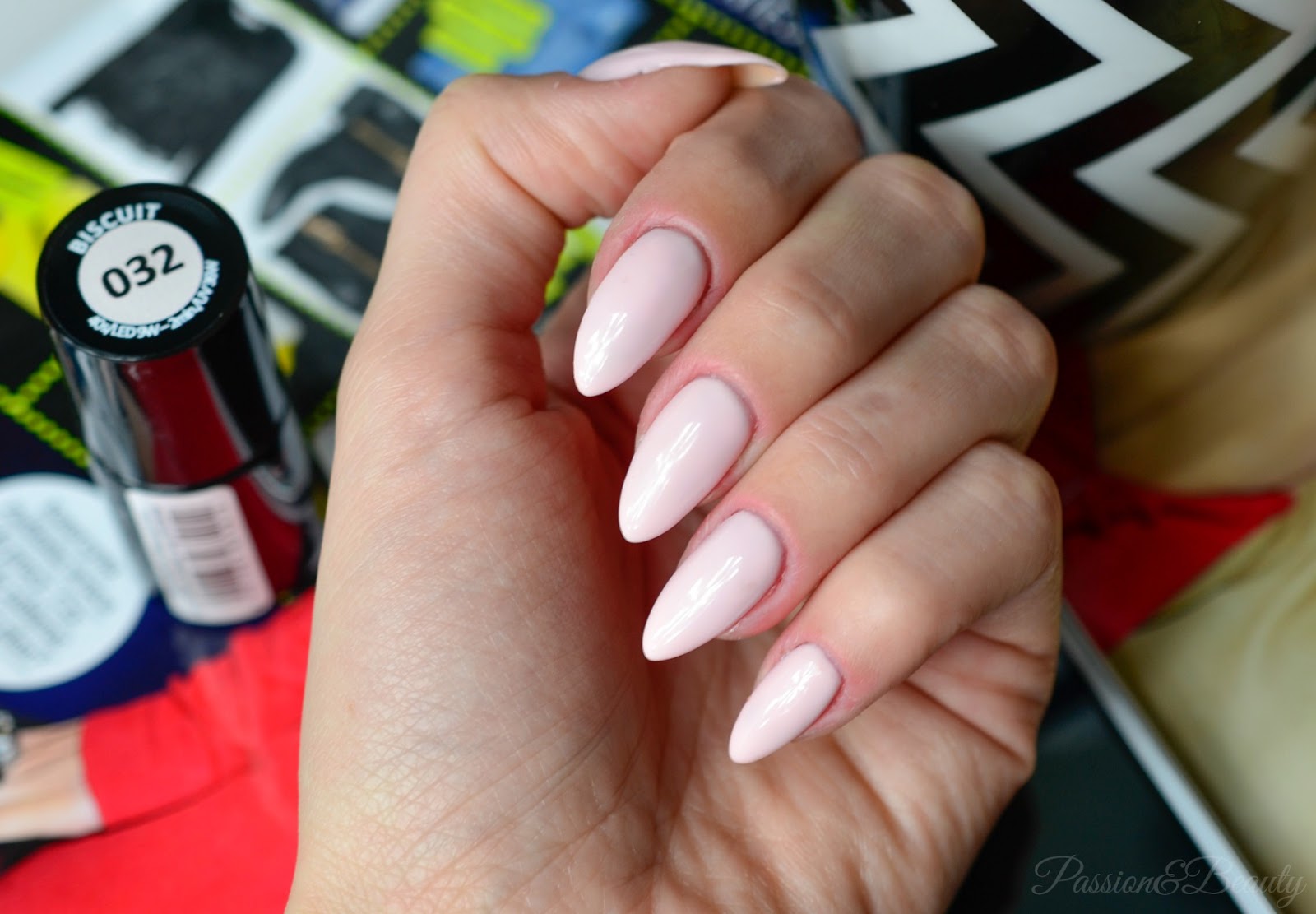 Passion&Beauty: Semilac - Biscuit 32