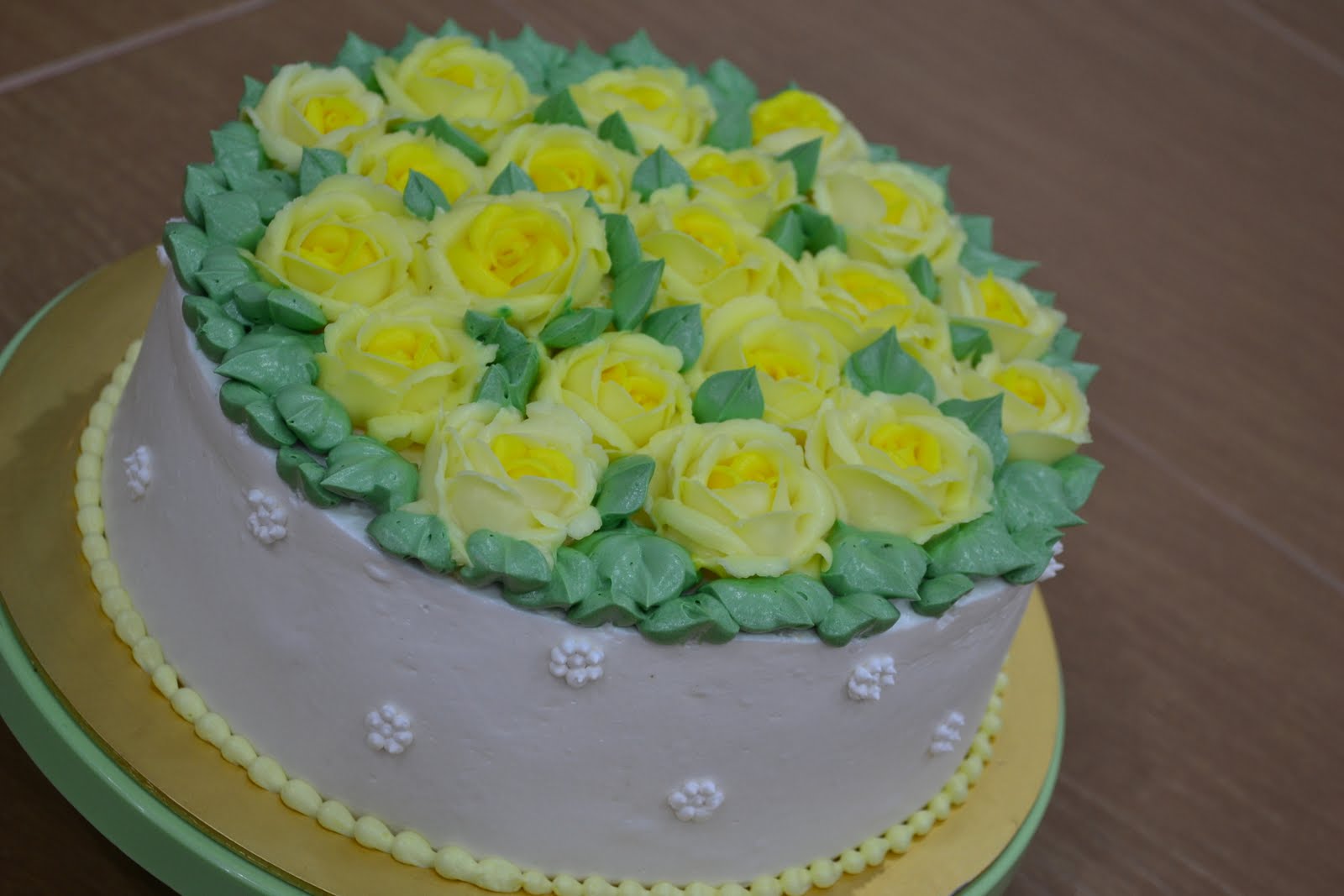 Elianas Homemadecake :): Mawar Kuning Pastel untuk Kek Hantaran