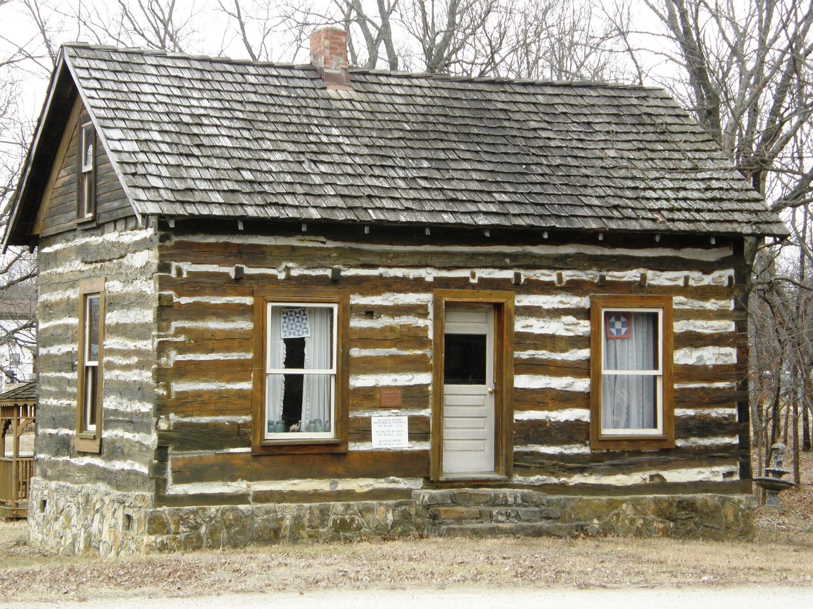 Kansas Transportation: The Secrets of Southeast Kansas: Gerth Cabin