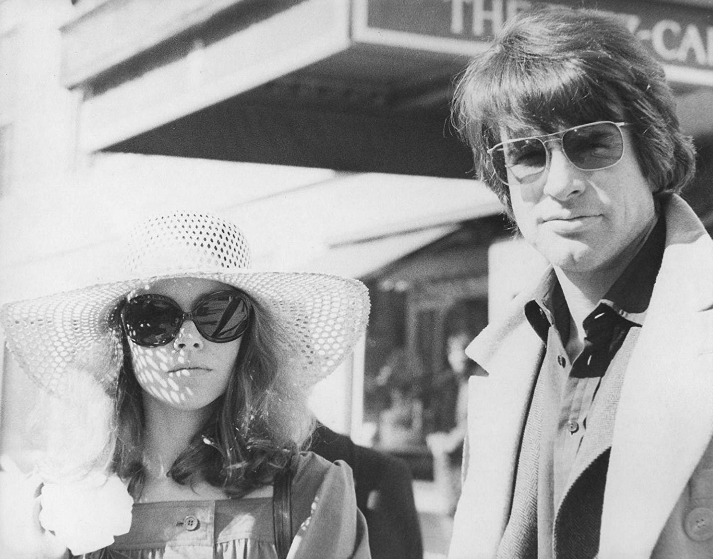 Who Has Warren Beatty Dated? Here’s the “Full” List of His Lovers ...