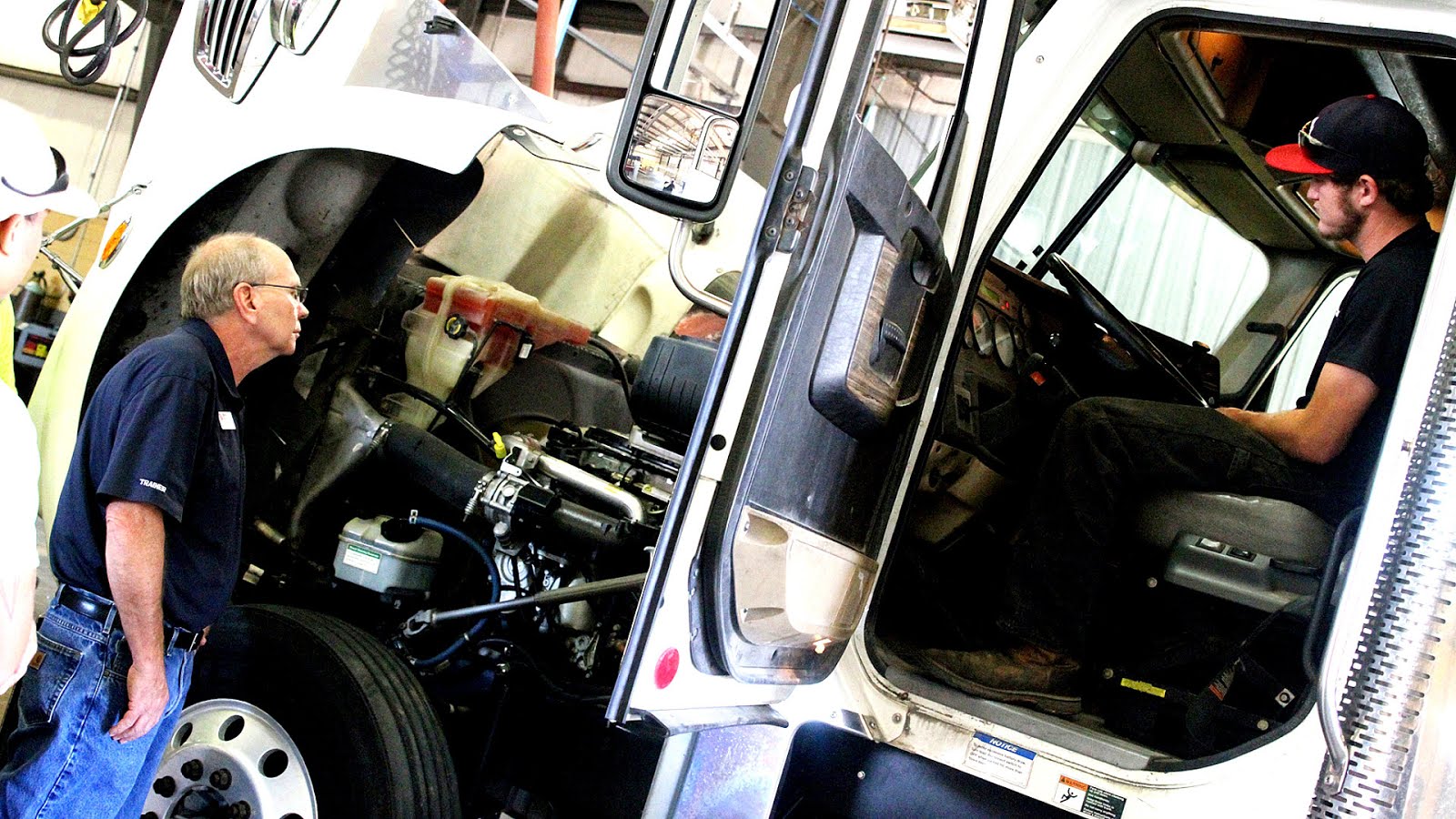 Diesel Mechanic Colleges - College Choices