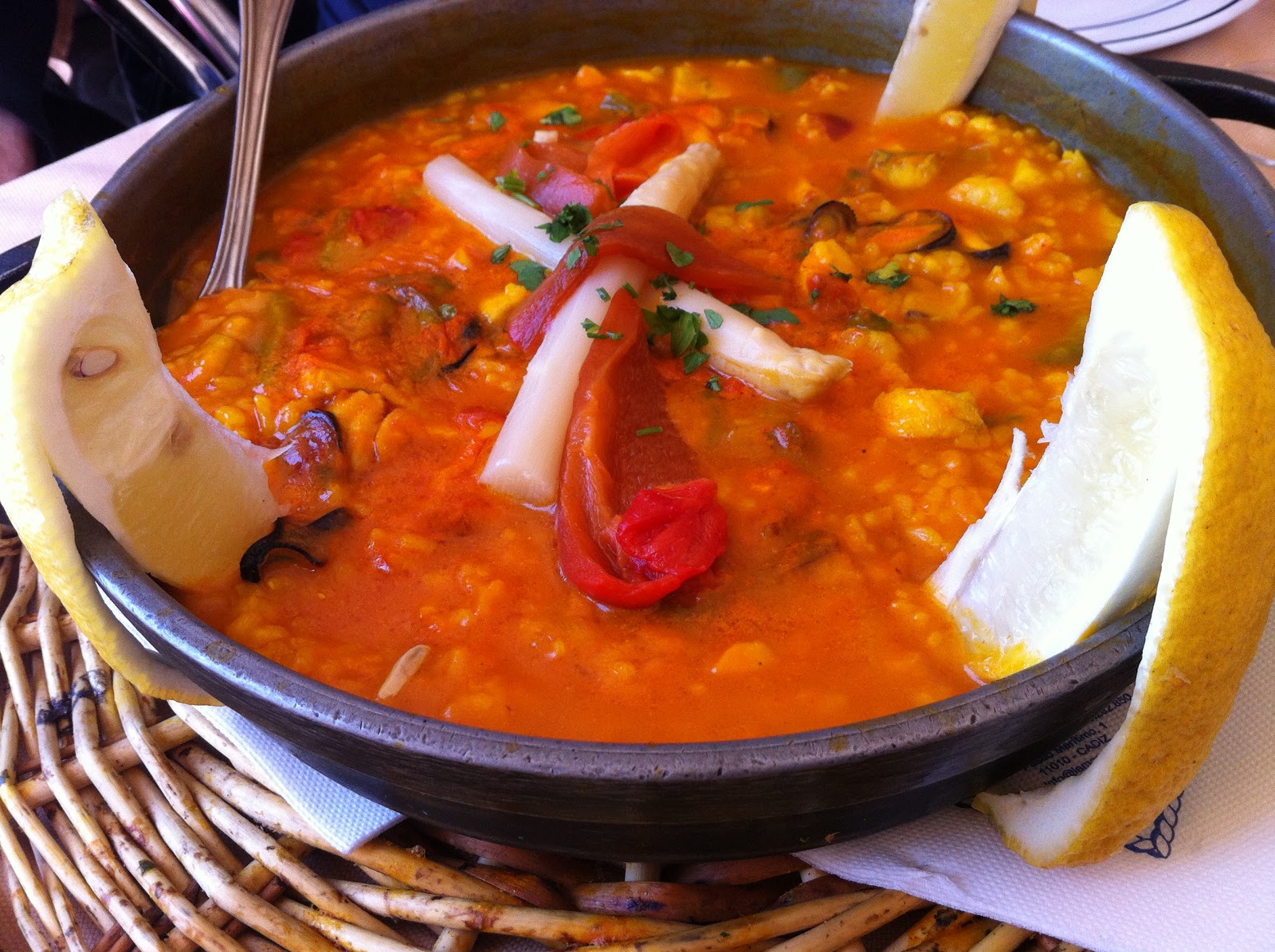 a gastronomican in Madrid: Eating in Cadíz / Comer en Cádiz