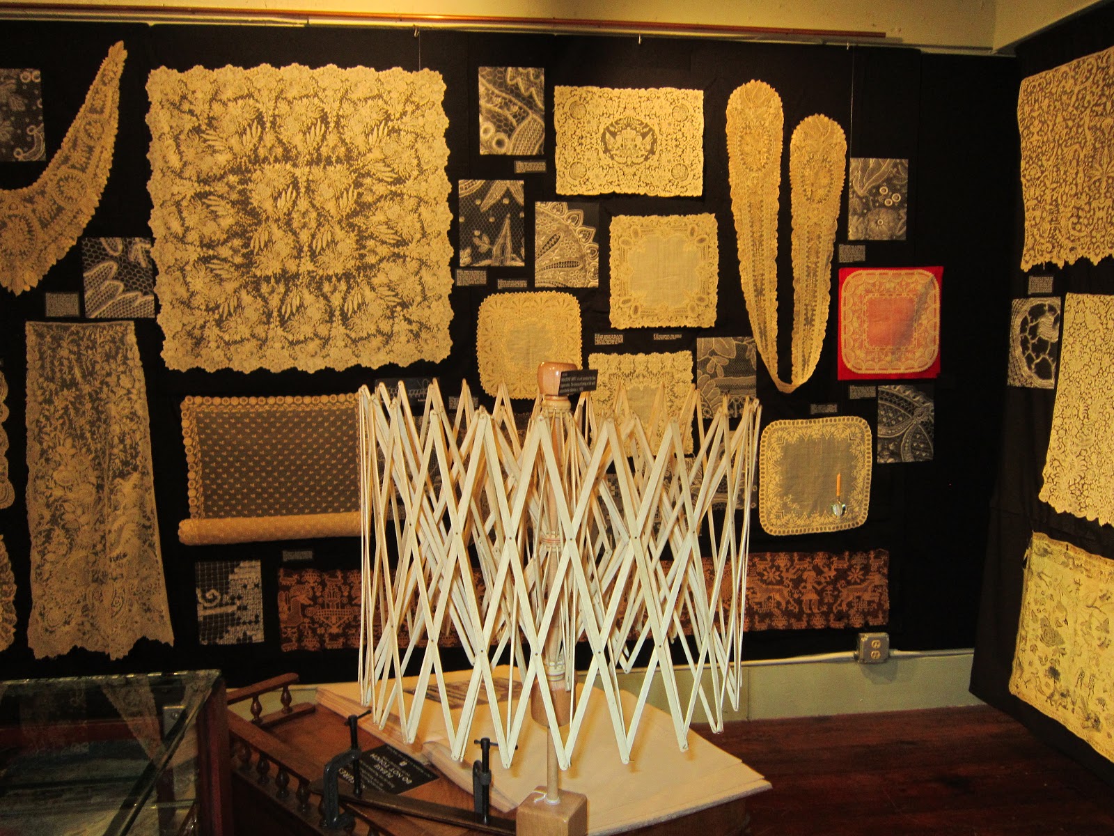 Toni's Vintage Trips: Treasures of the Lacis Museum of Lace and ...