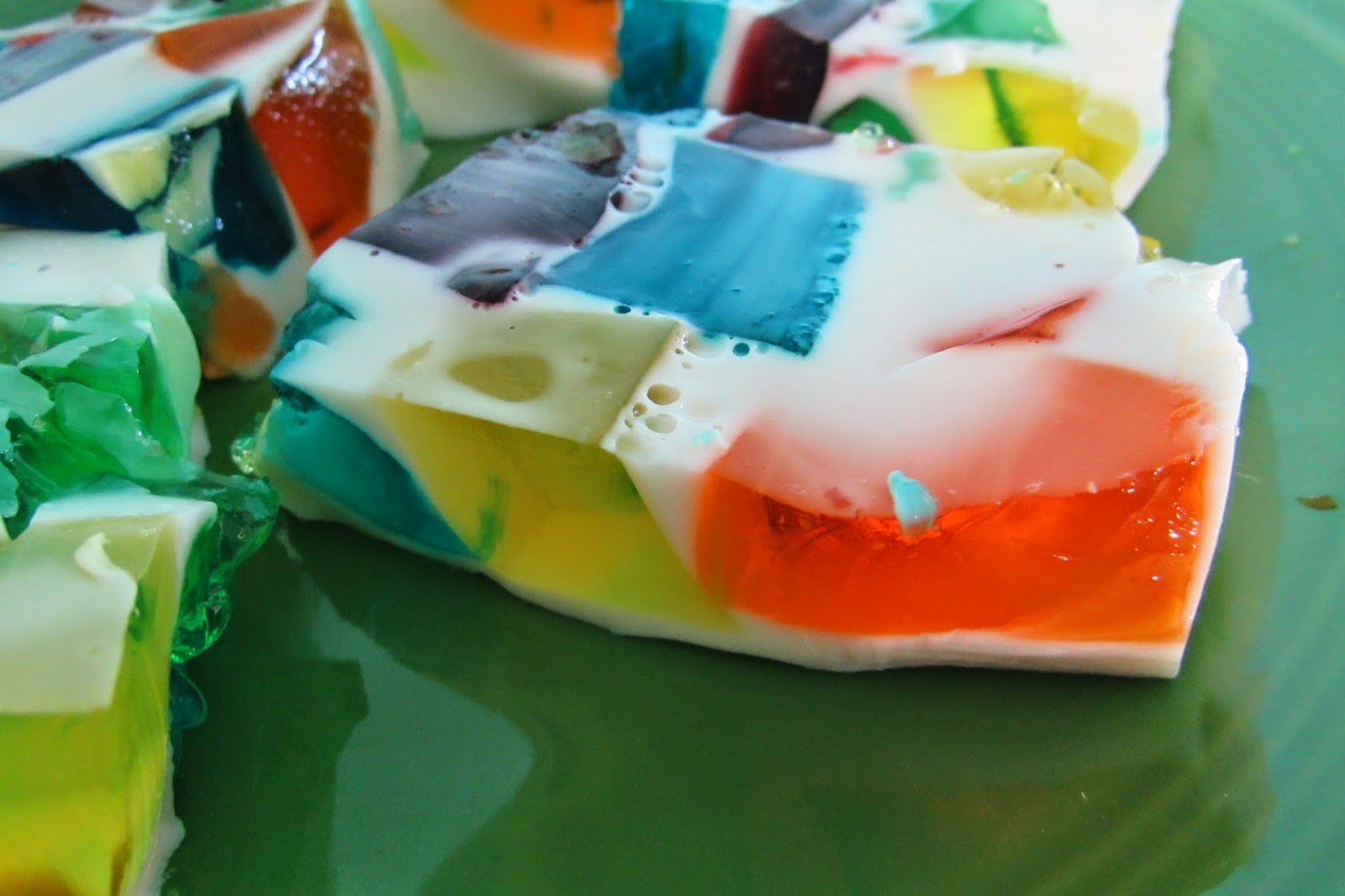 Yankee-Belle Cafe: Party time! Mexican Jello recipe