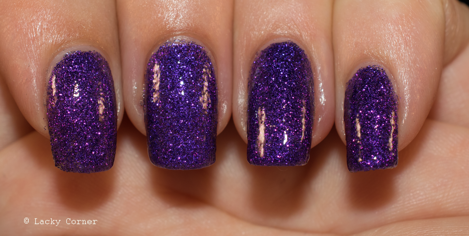 Lacky Corner: Läsarnas Val / Reader's Choice - Nubar Violet Sparkle