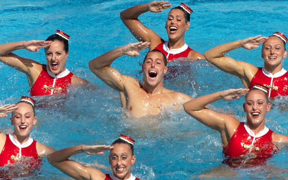 Meet Bill May, synchronized swimmer favored to win double gold medals ...