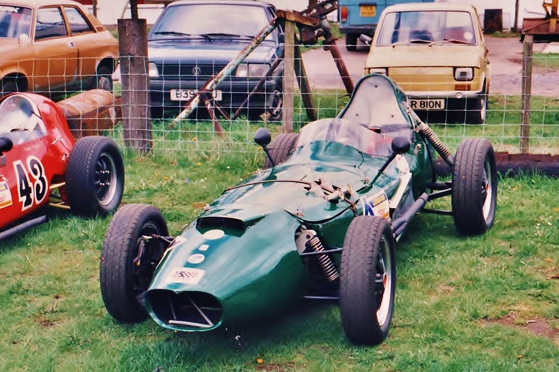 Ferraris and Other Things: Formula Junior Racing