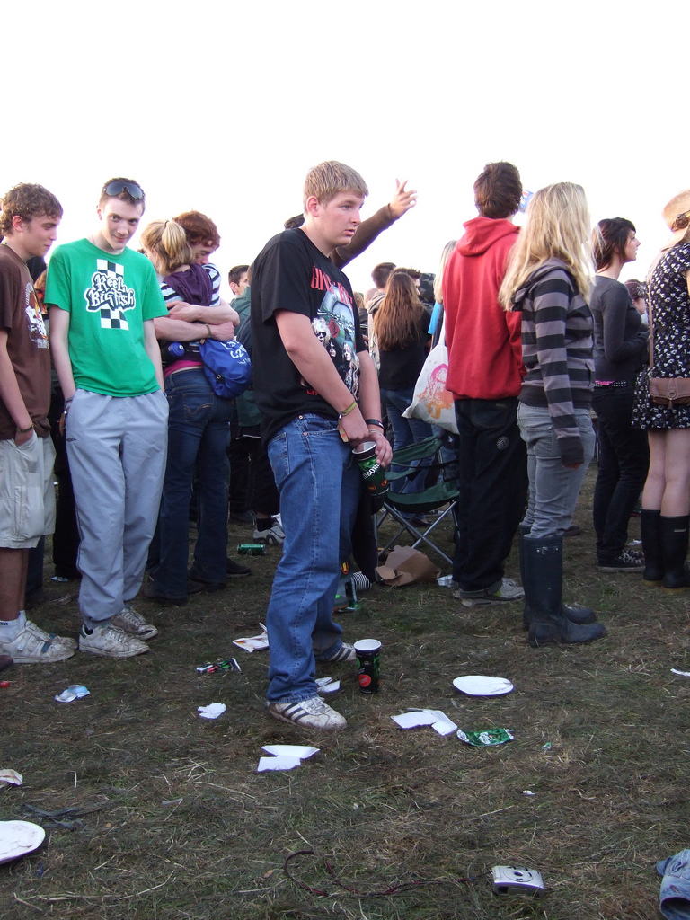 Male desperation, peeing, and wetting