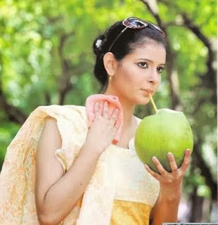 Celebrity Photo: Shabnam faria