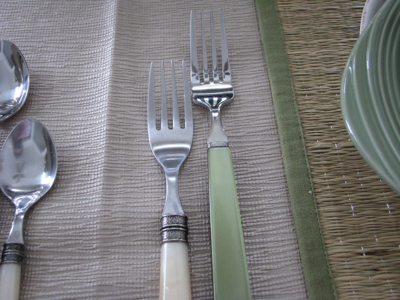 Designs by Pinky: Lightening the Table with Spring Touches