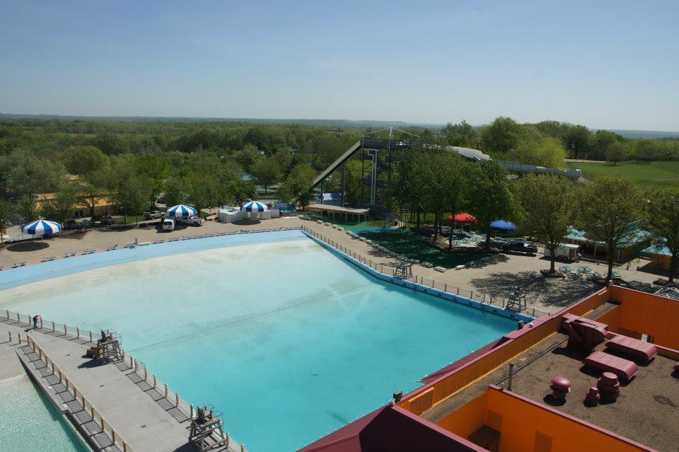 MidwestInfoGuide: Oceans of Fun Construction