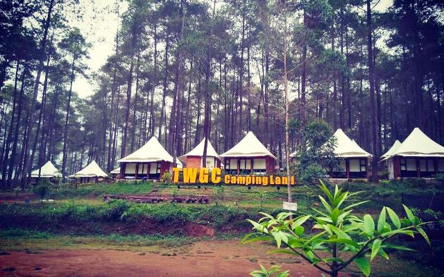 Grafika Cikole Lembang, Paket Wisata Outbound, Team Building, Fun Game ...