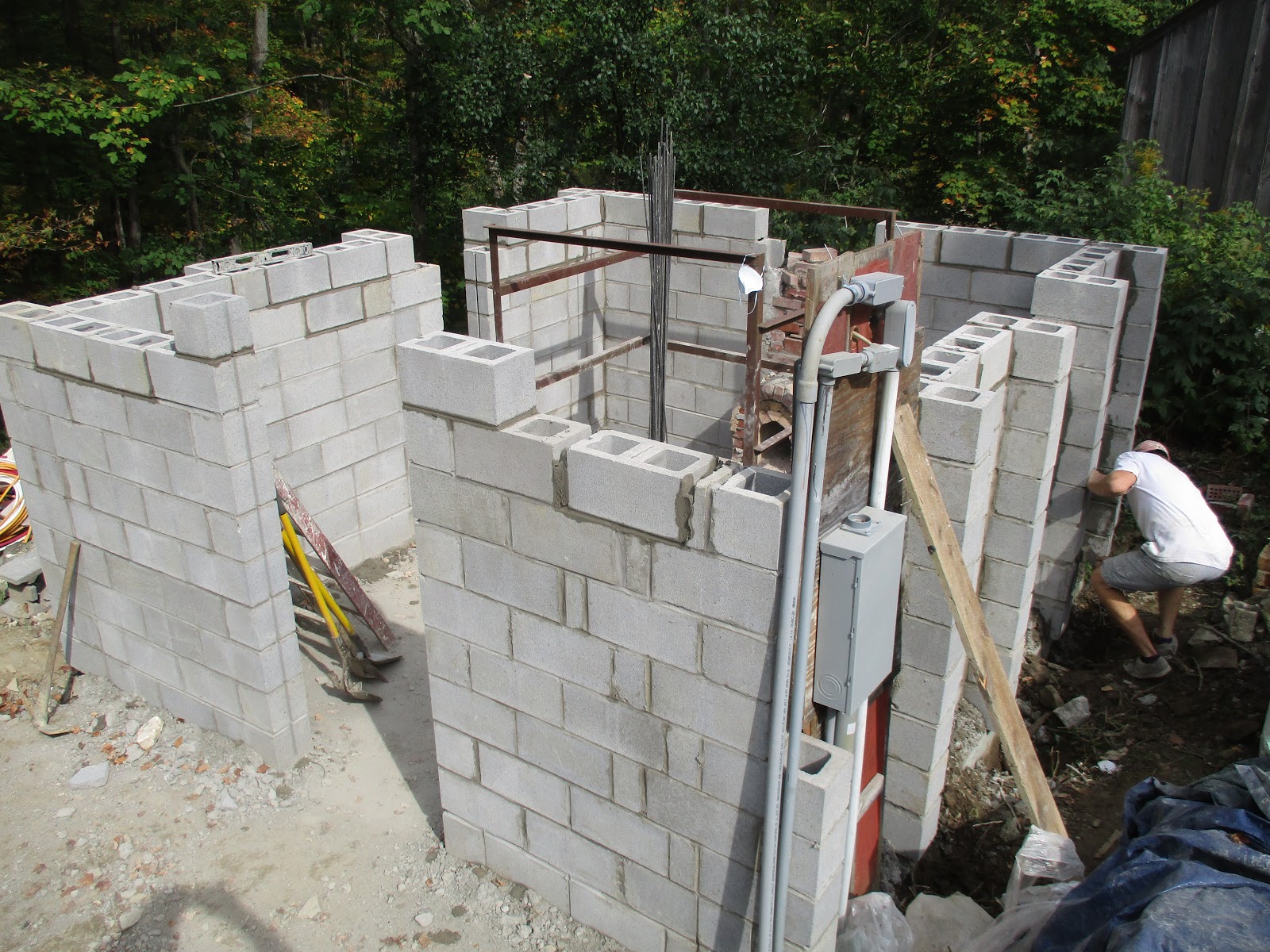 Masonry Design: Making a small concrete block masonry building