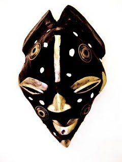 -: MAGPIE TALE: The Vicuna Mask