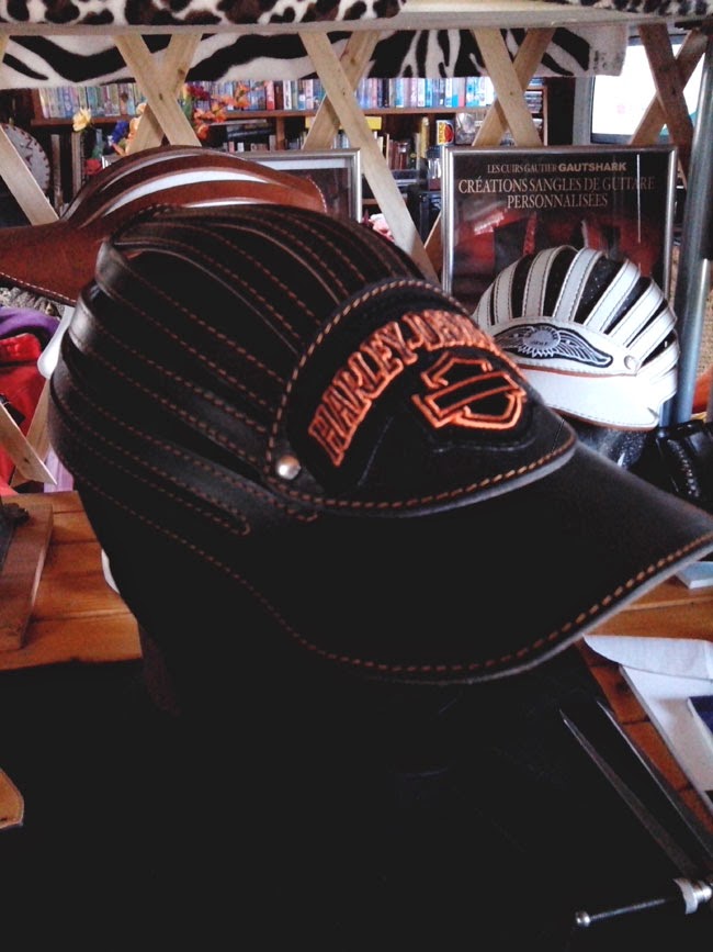 LES CUIRS GAUTIER. Artisan Français : CASQUETTE EN CUIR GAUTSHARK ...