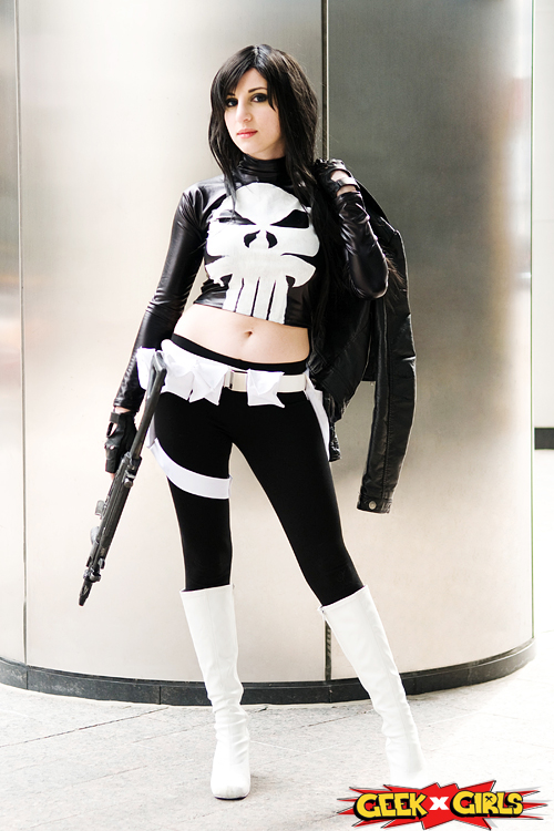 Calvin's Canadian Cave of Coolness: Punisher Cosplay By Tamar Wolfe