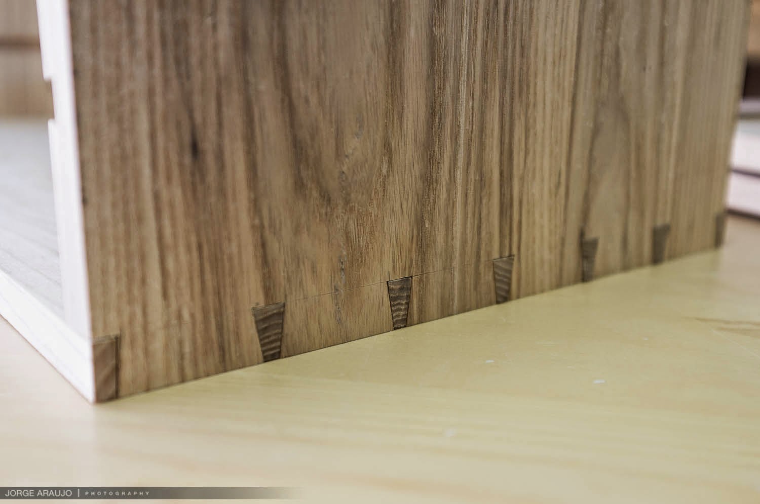 HANDCRAFTED CREATIVE: Tool Chest Build 03 - Sliding Dovetail Dividers