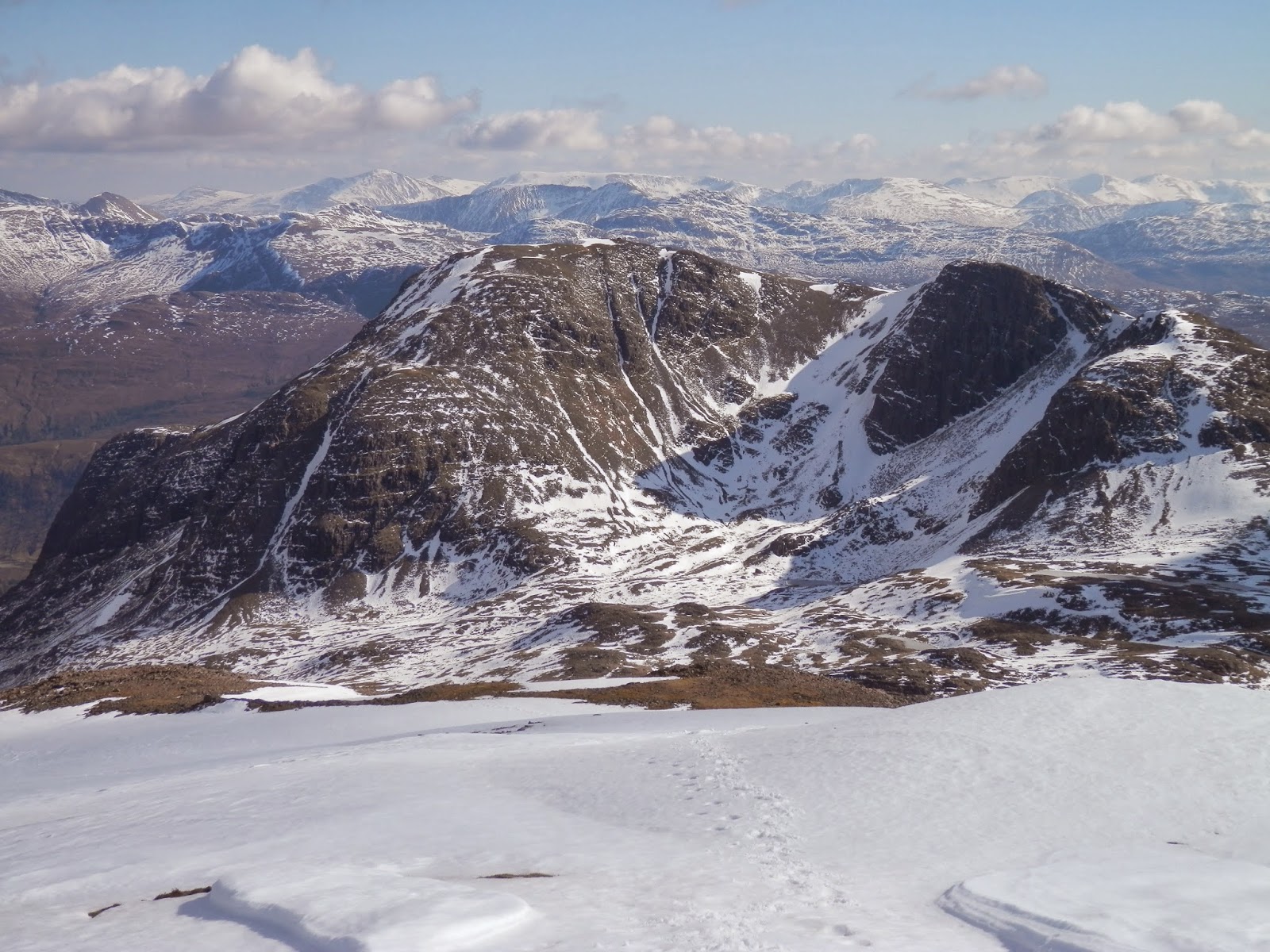 TARMACHAN MOUNTAINEERING: SGORR RUADH, CENTRAL COULOIR