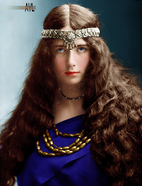 Colors for a Bygone Era: Cleo de Merode (1875 - 1966), by Felix Nadar ...