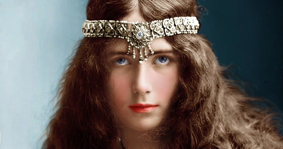 Colors for a Bygone Era: Cleo de Merode (1875 - 1966), by Felix Nadar ...