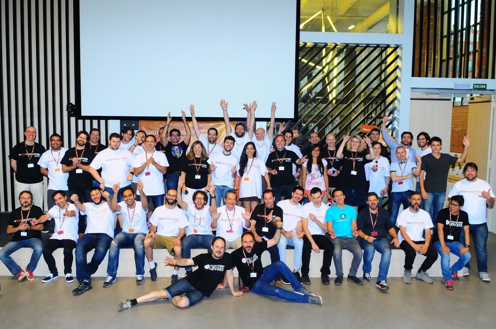 Hackathones 101: Tips para montar un buen hackathon por @asanzdiego