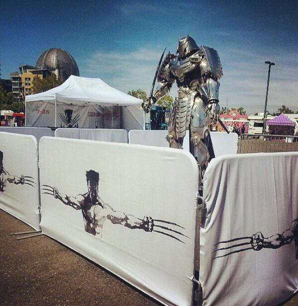 Fashion and Action: X-Men: DOFP Sentinel & Wolverine Silver Samurai ...