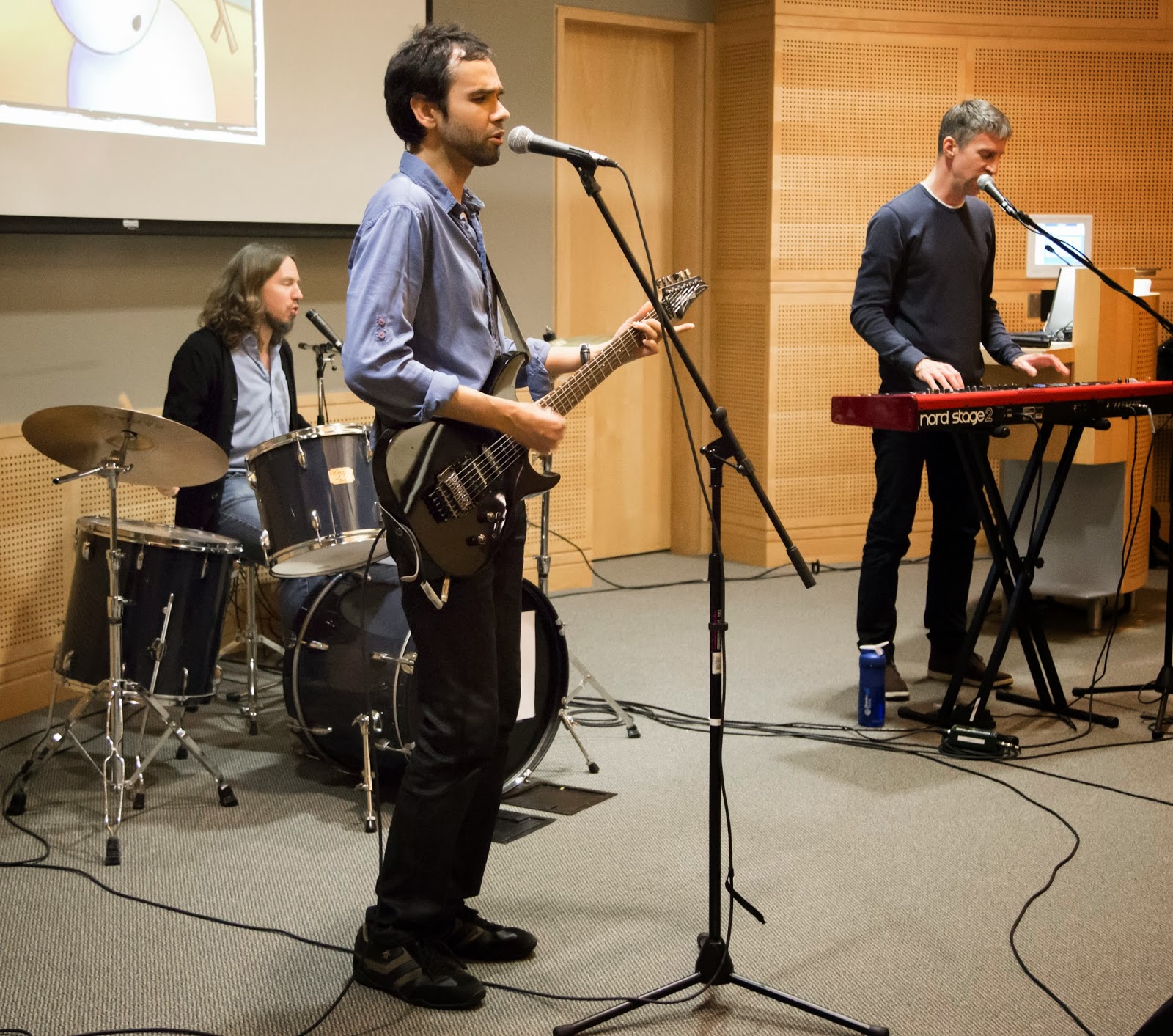 Phoenix Filby gets schooled: An Interview with Canadian Baritone ...