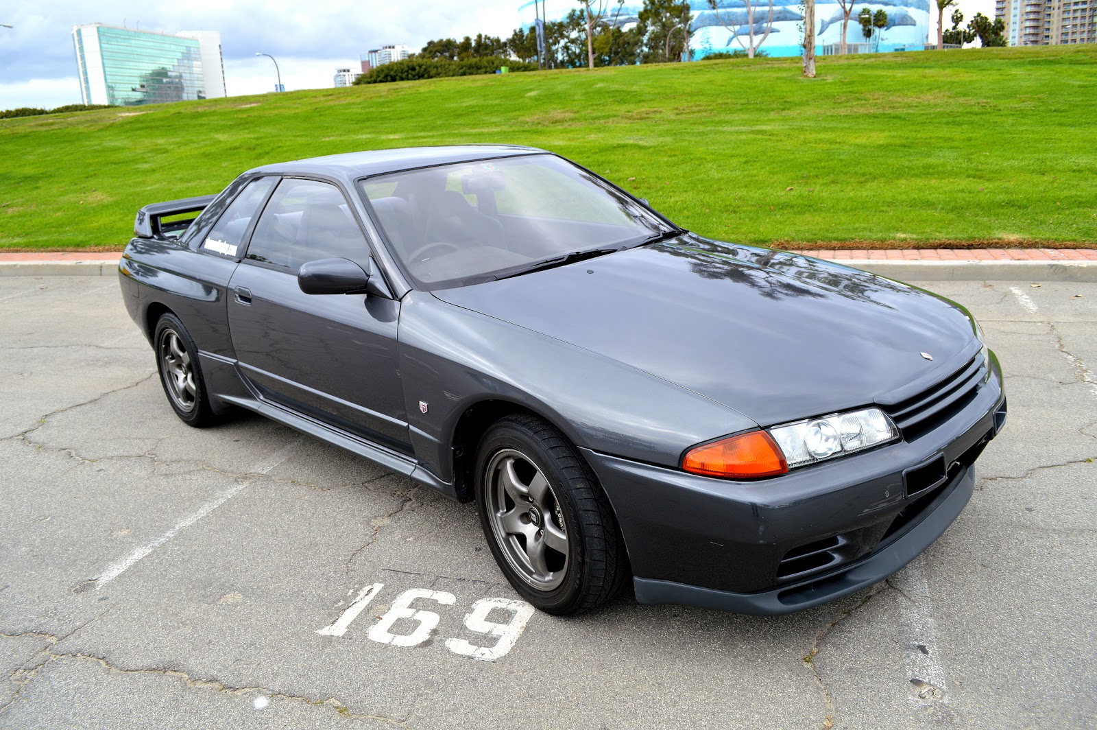 Show Or Display: 1990 Nissan Nismo Skyline R32 GT-R - Approved