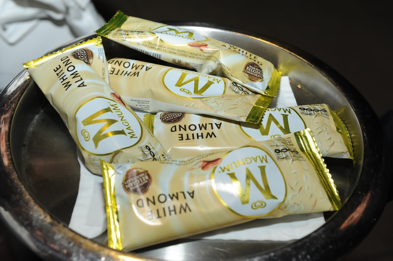 Celebrate White with the New Magnum White Chocolate Almond | Rockstarmomma
