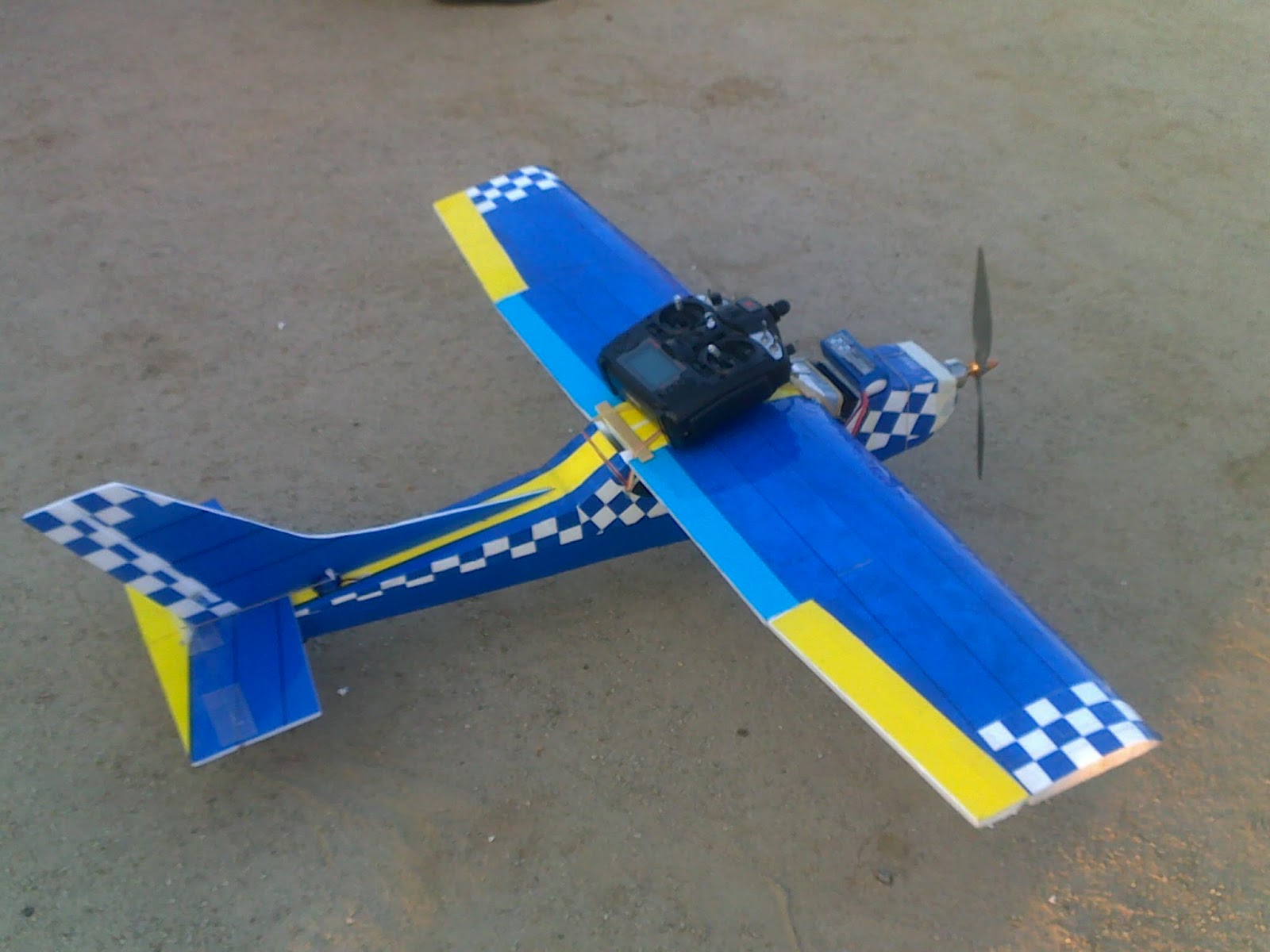 Home Made RC Plane: RC Planes