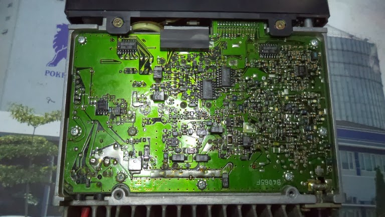 HOBBY RADIO COMMUNICATION REPEATER HT VHF/UHF: 2016