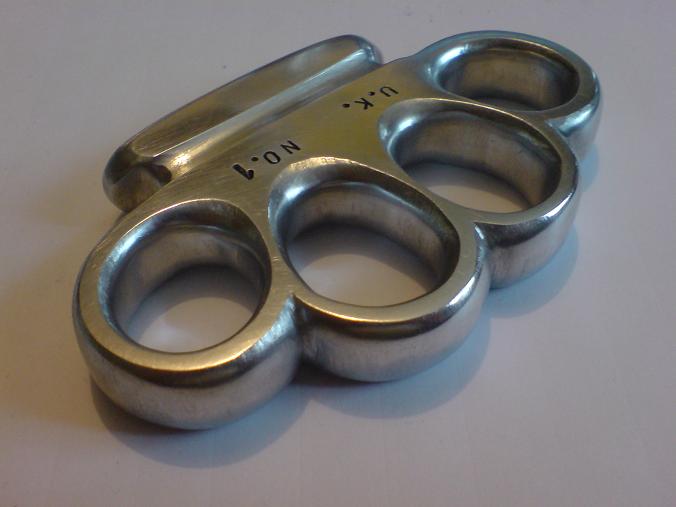 WeaponCollector's Knuckle Duster and Weapon Blog: Mens Small Size ...