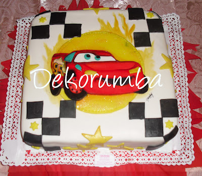 Torta Decorada de Cars - Dekorumba
