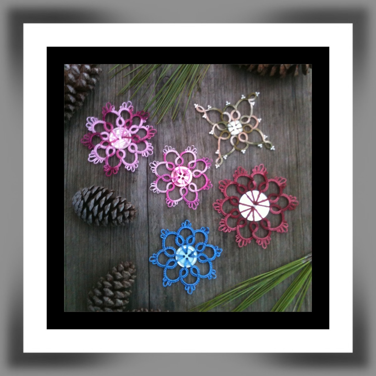 The Piney Woods Tatter: More Button Brooch Foundations